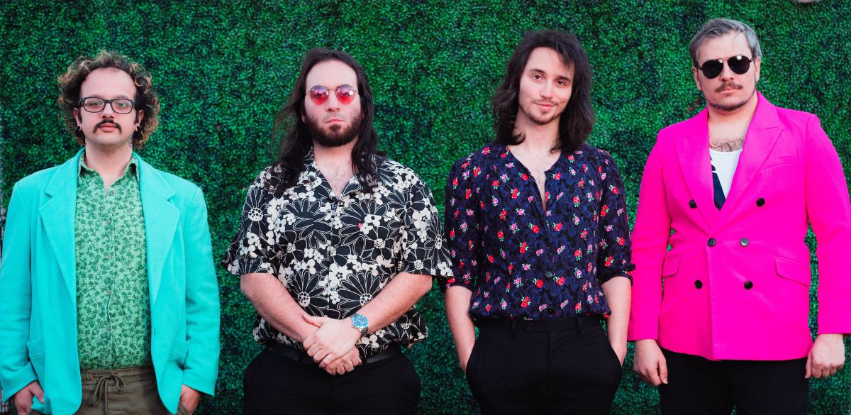 About The Band – Pastel